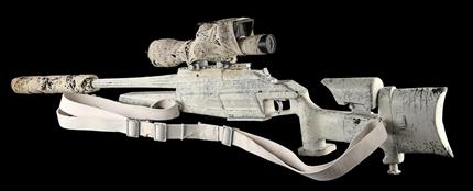 INCEPTION (2010) - Cobb's (Leonardo DiCaprio) Stunt Sniper Rifle ...