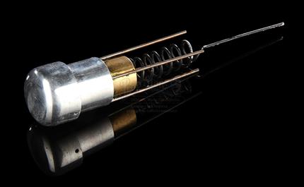 THE MATRIX (1999) - Close-Up Oversized 'Bug' Device - Current price: £4000