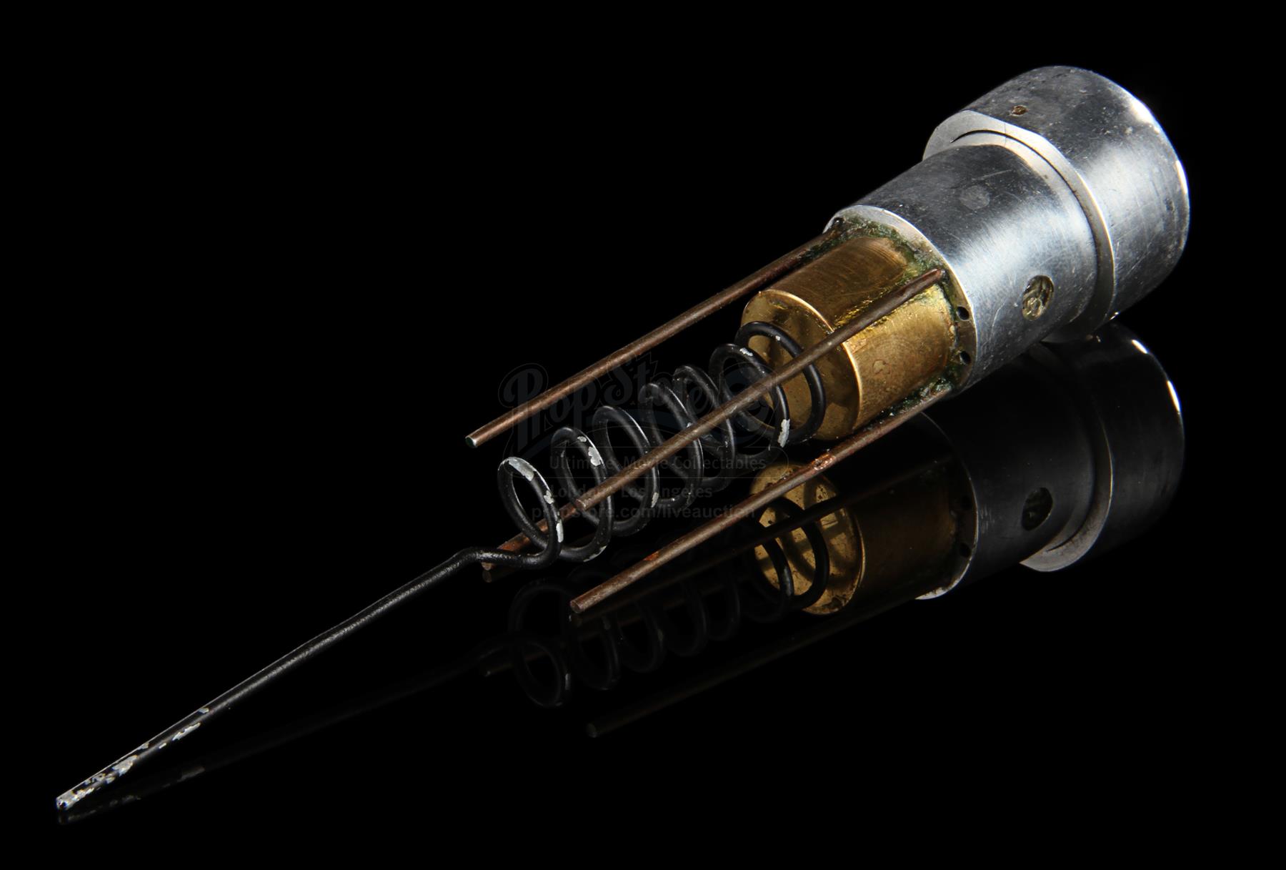 THE MATRIX (1999) - Close-Up Oversized 'Bug' Device - Current price: £4000