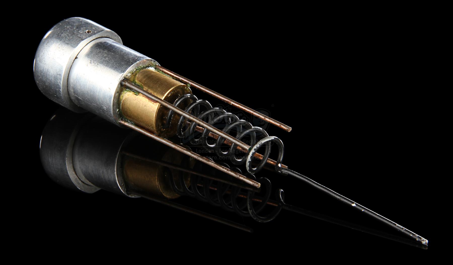 THE MATRIX (1999) - Close-Up Oversized 'Bug' Device - Current price: £4000