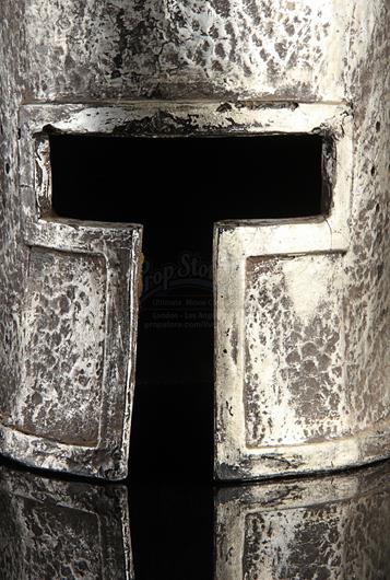 MONTY PYTHON AND THE HOLY GRAIL (1975) - Knights of the Round Table ...