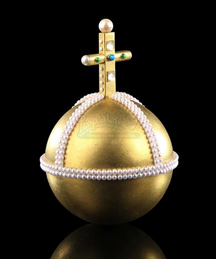MONTY PYTHON AND THE HOLY GRAIL (1975) - Replica Holy Hand Grenade ...