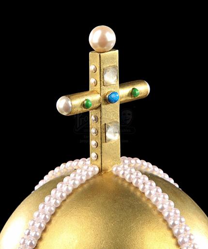 MONTY PYTHON AND THE HOLY GRAIL (1975) - Replica Holy Hand Grenade ...