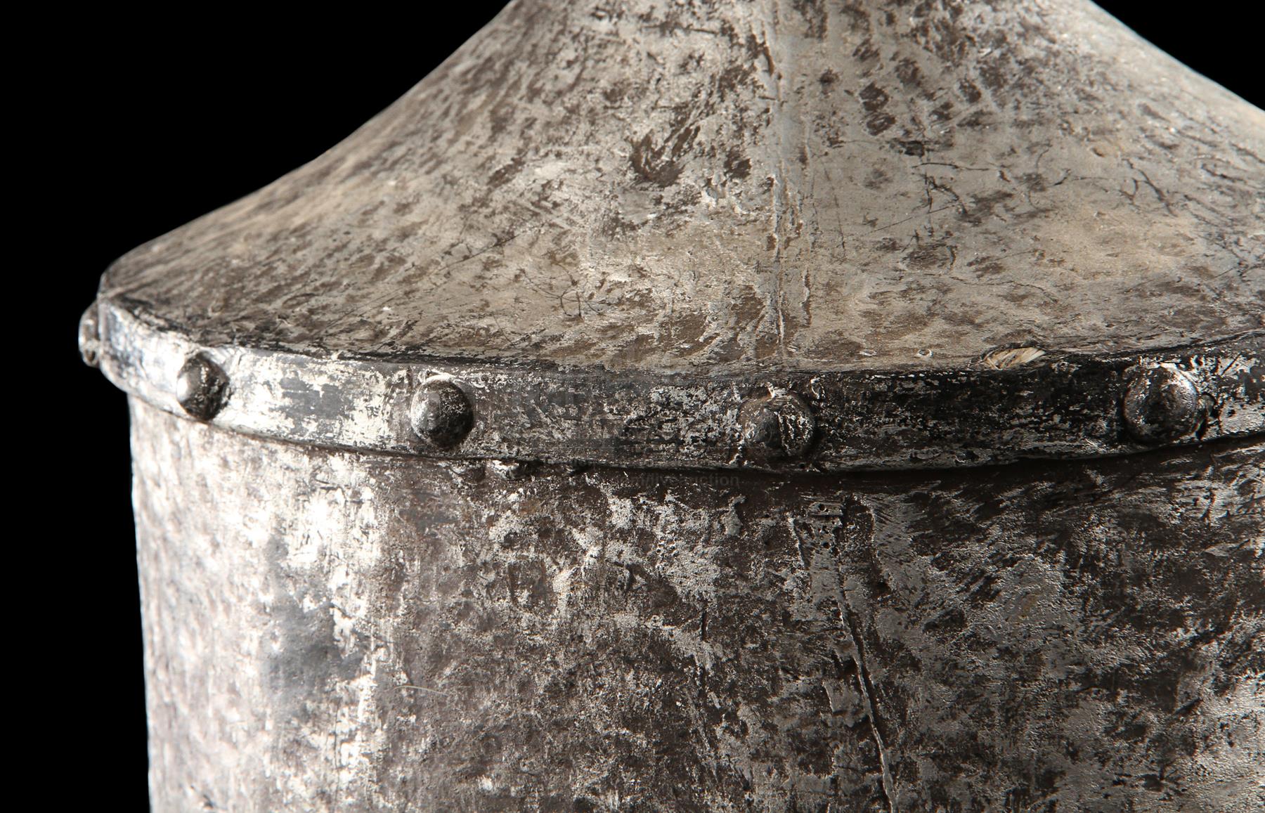 MONTY PYTHON AND THE HOLY GRAIL (1975) - Knights Of The Round Table ...