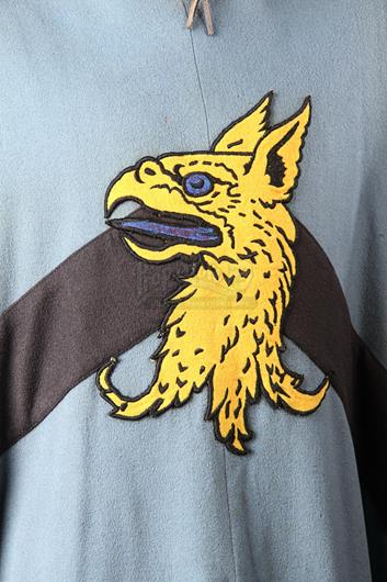 THE PRINCESS BRIDE (1987) - Royal Guard Tabard and Helmet - Current ...