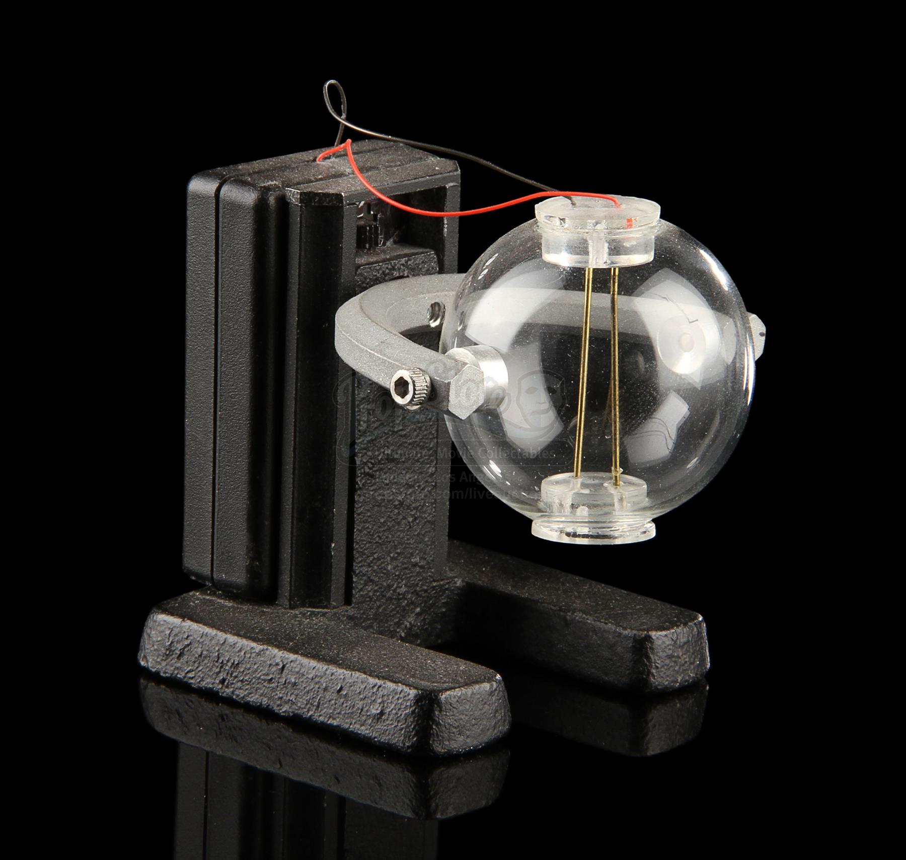 THE ROCK (1996) - Captain Hendrix's (John C. McGinley) Trembler Device ...