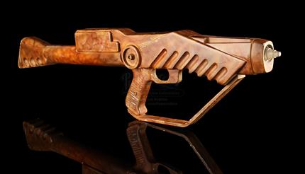 STAR TREK: ENTERPRISE (2001-2005) - Suliban Rifle - Current price: £700