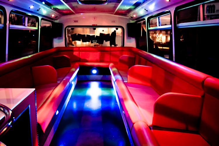 Party Bus Bar Crawl Hen Weekends Ideas in Liverpool | Maximise