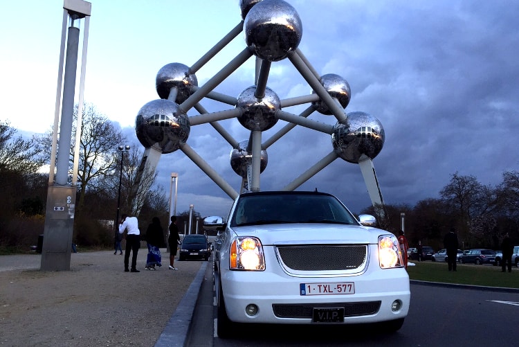 GMC Monster Limo | Brüssel | Junggesellinnenabschied