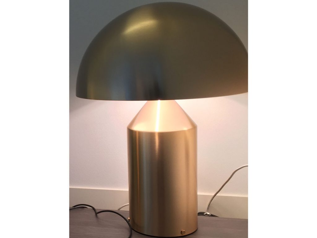 Lampada da tavolo Atollo 233 in metallo (oro), Oluce - Deesup