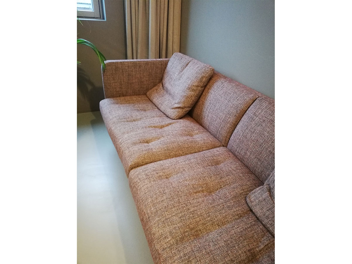 Divano 2 posti Easy Lipp in tessuto (bordeaux), Living Divani - Deesup