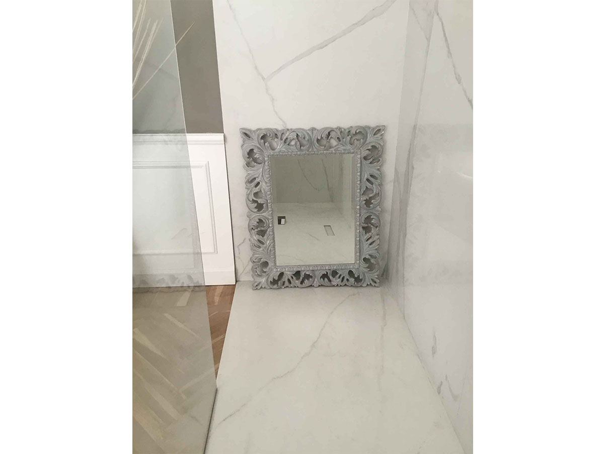 Specchio rettangolare Richard in stile barocco, Devon&Devon - Deesup