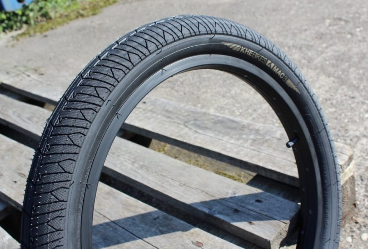 PRODUCTIVITY: KHE MAC3 2.4" TIRE - DigBMX