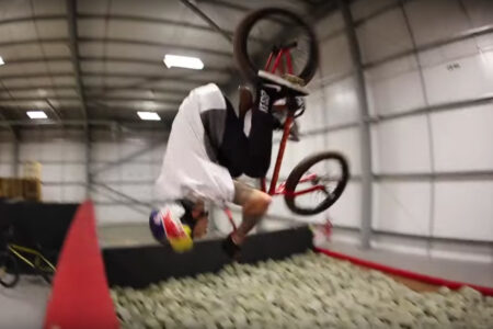 Kriss Kyle - NOCTURNAL - DIG BMX