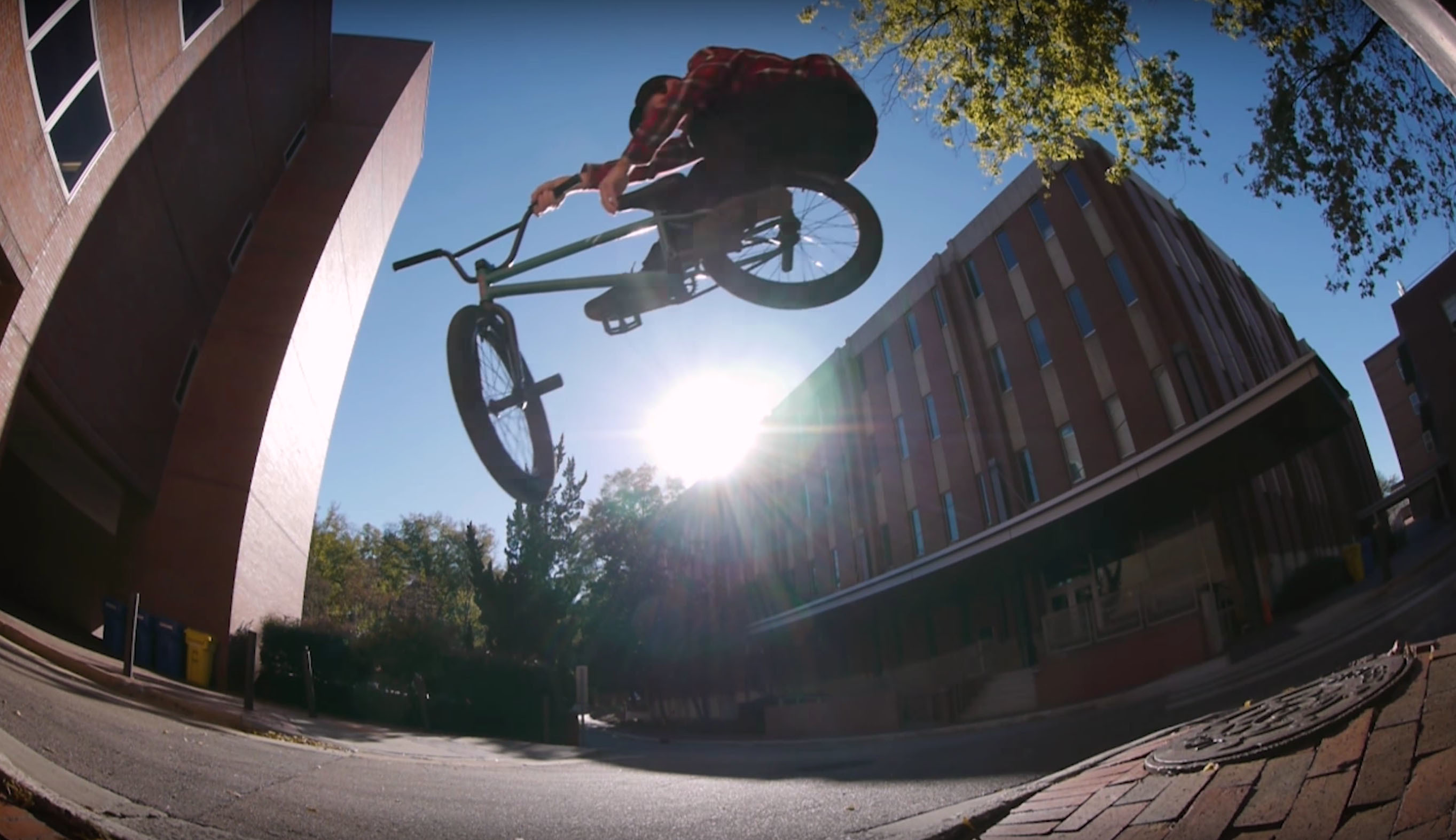 Dan Foley – I Love College - DIG BMX