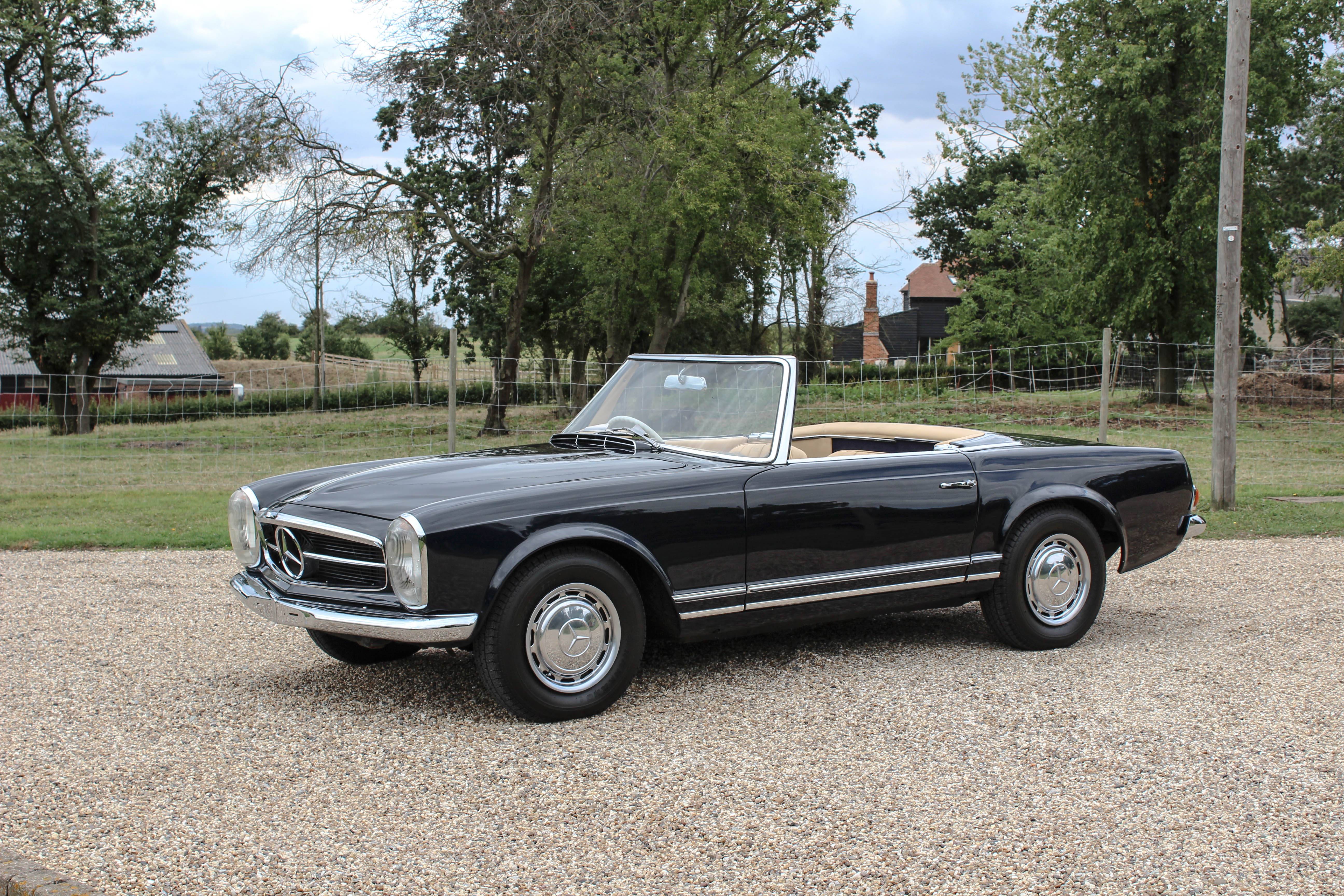 1964 Mercedes-Benz 250 SL Pagoda - SOLD - Elms Collection