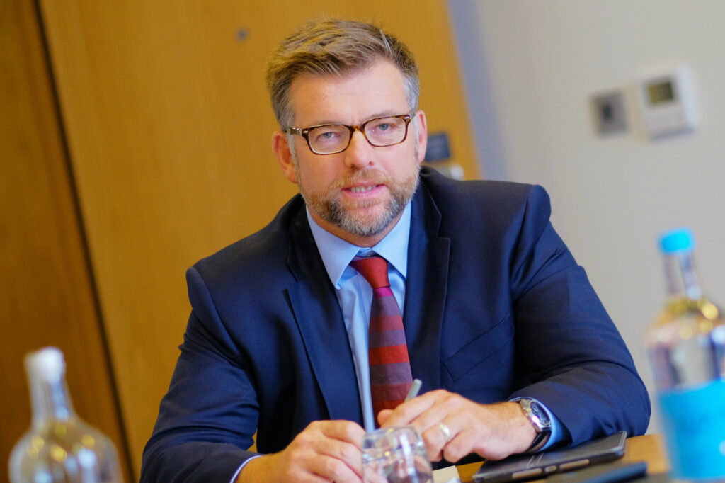 Solilhull chief executive resigns 'with immediate effect' | Local ...