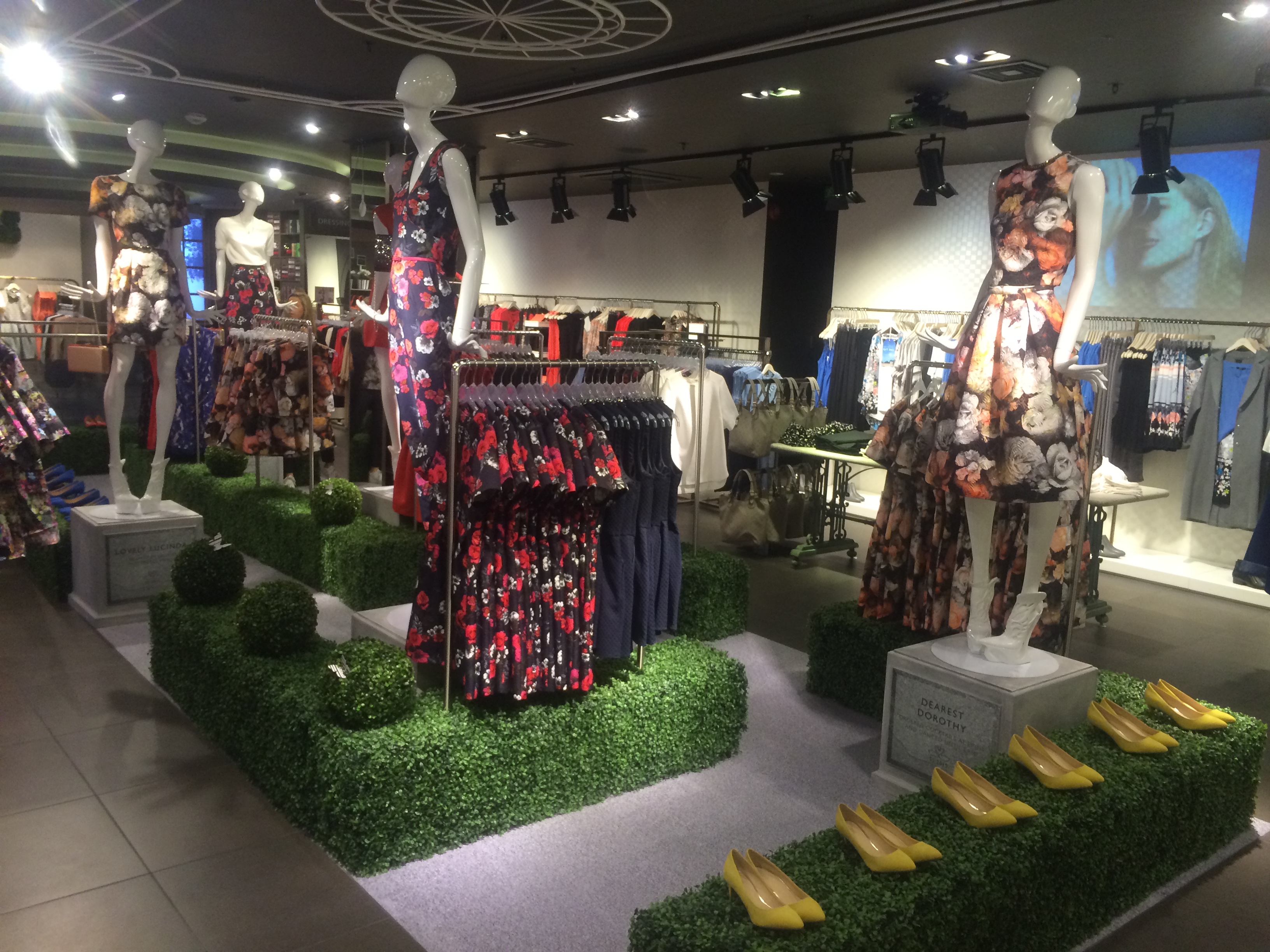 Image gallery: Oasis opens refurbished London flagship