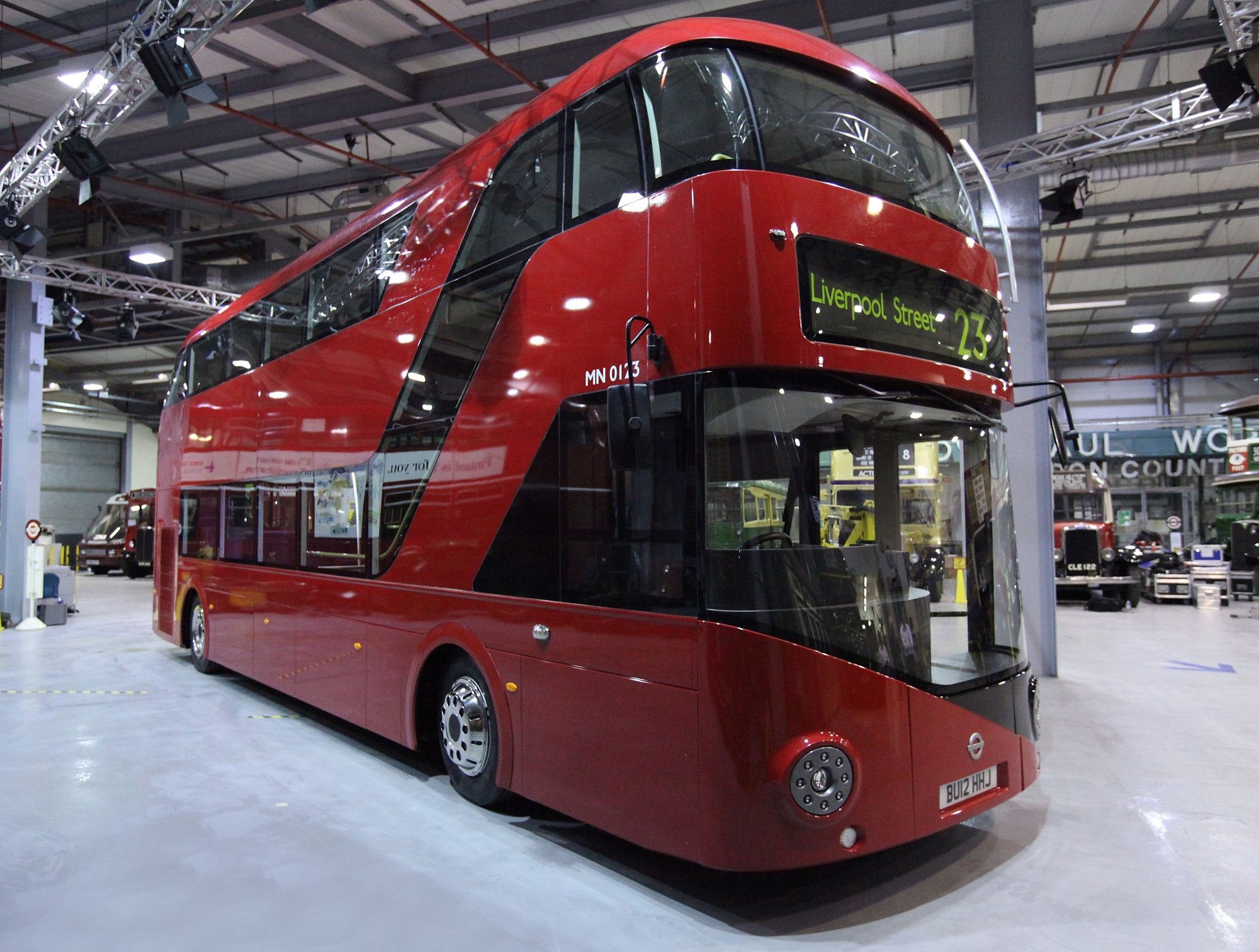 Heatherwick’s ‘new Routemaster’ revealed