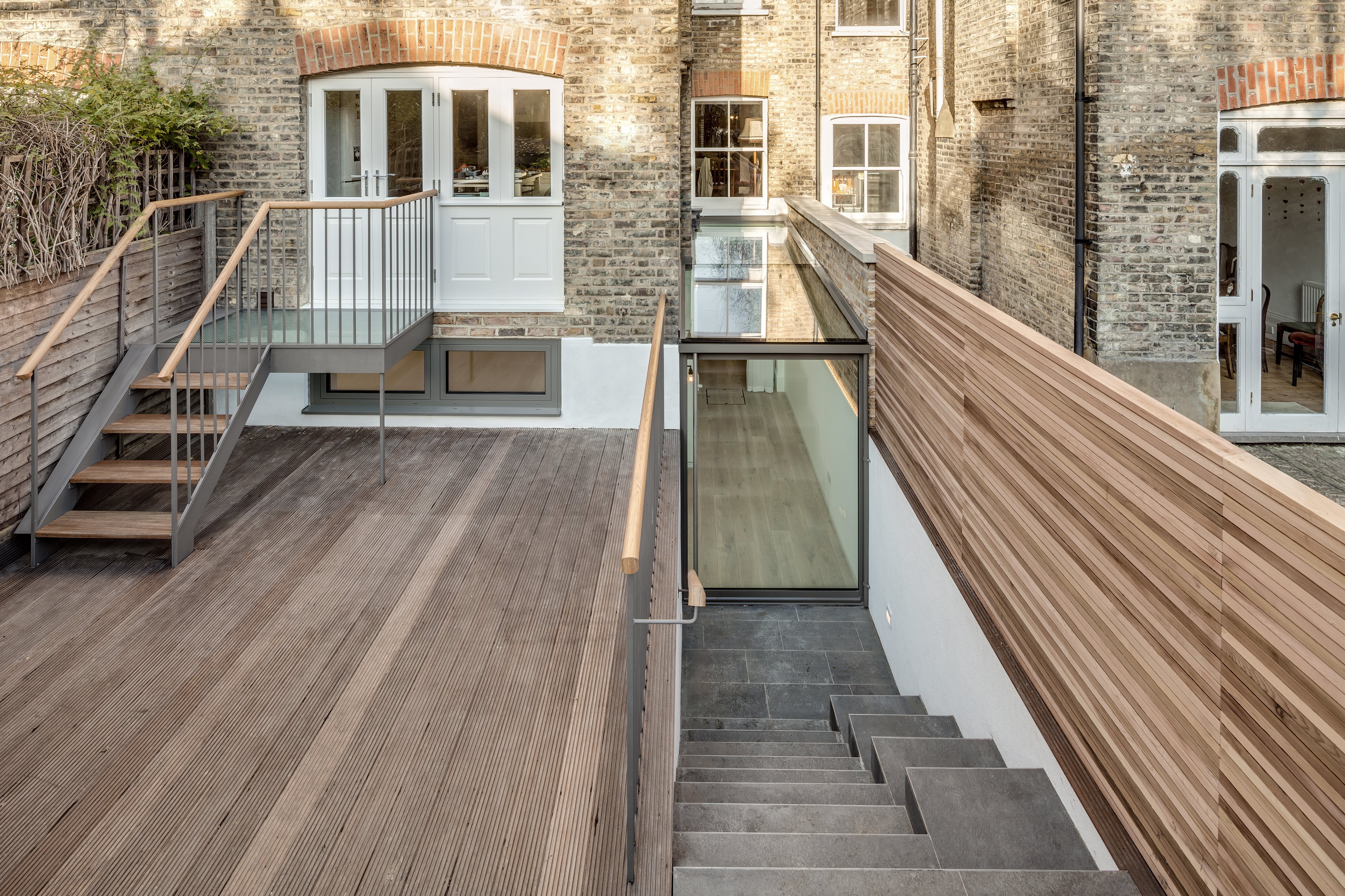 J Foster Architects completes £100k ‘tardis-like’ infill extension