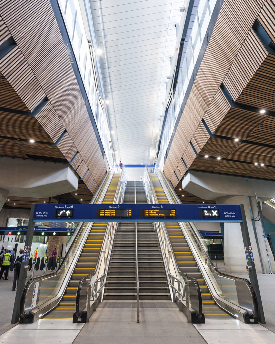 Signage and wayfinding at Grimshaw’s London Bridge station