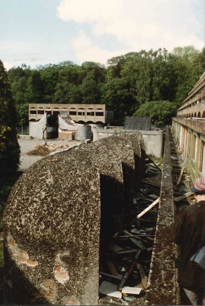 Cardross: a Scottish tragedy