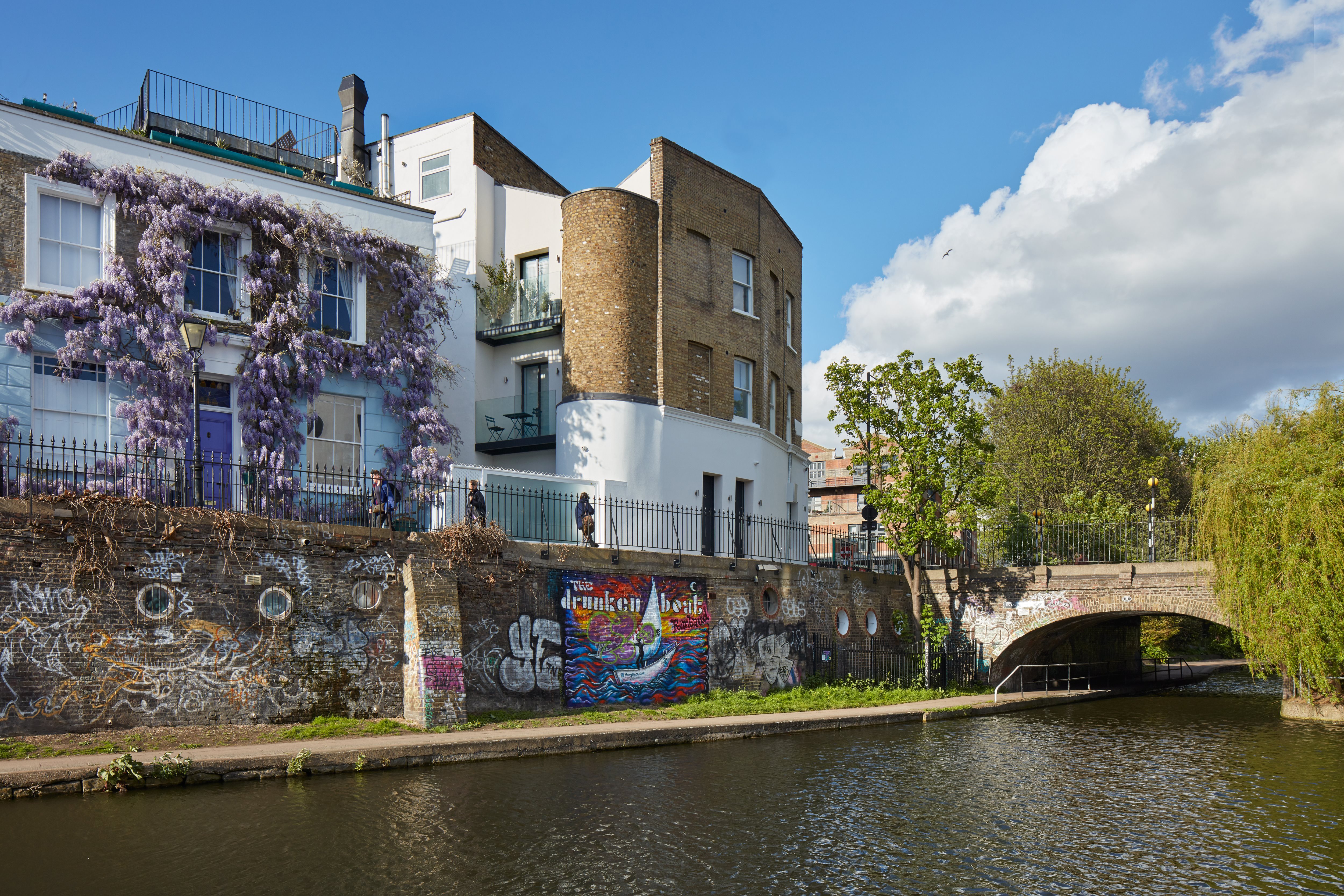 Canal House by Emrys Architects