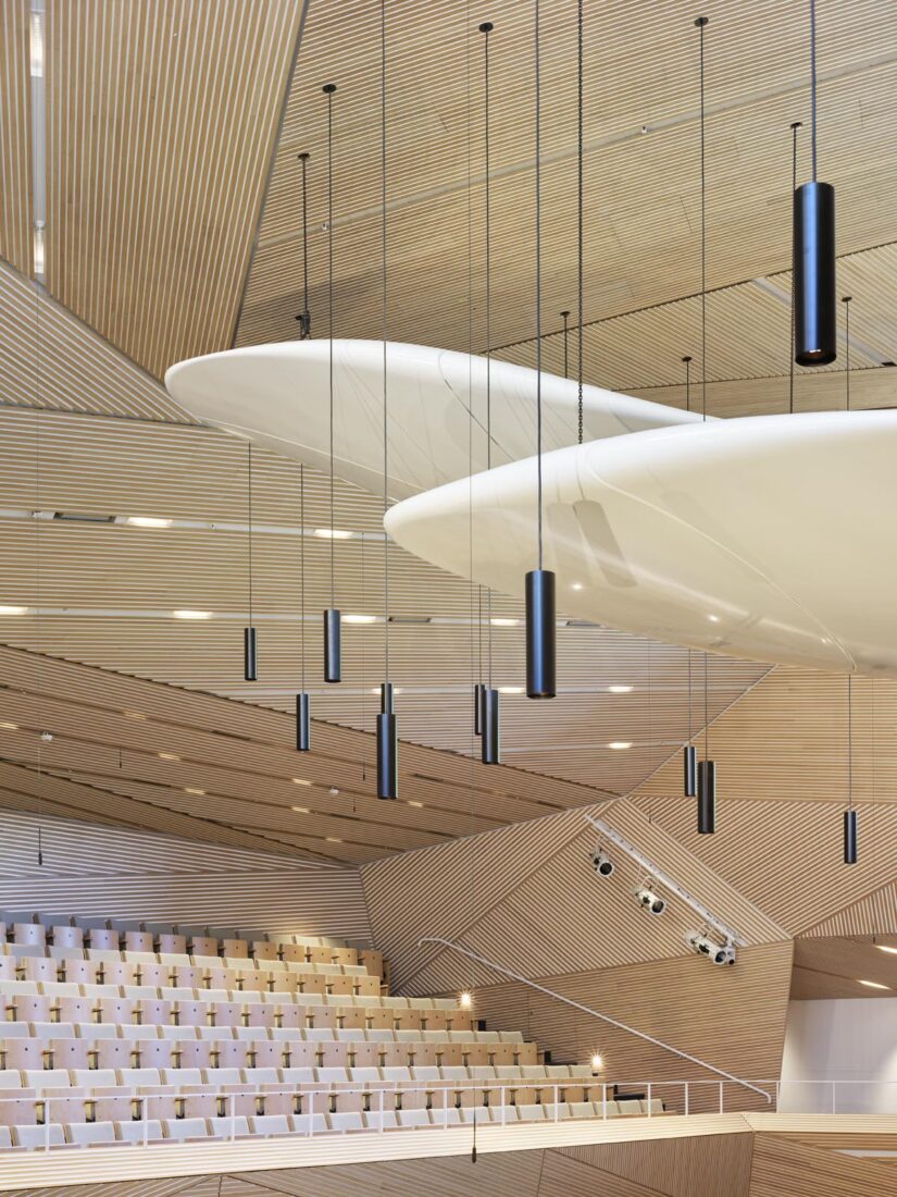 Alpine ski village concert hall completed by Studio Seilern in Switzerland