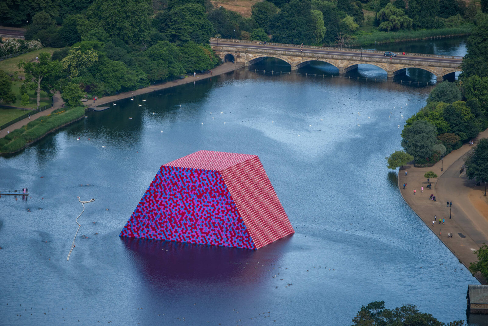 A different perspective: London’s built environment from the air