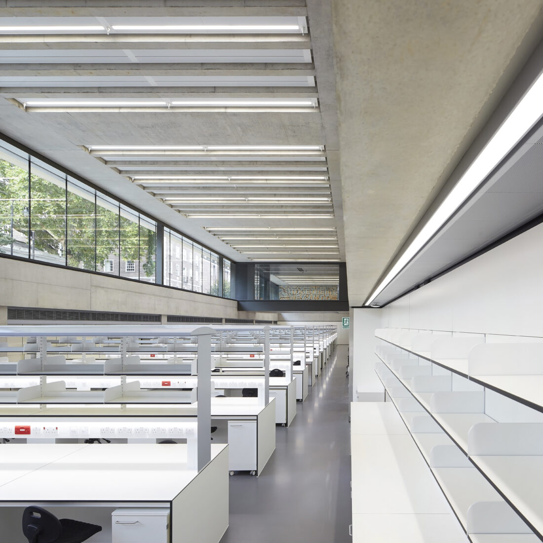 Stanton Williams completes major research centre at Great Ormond Street ...