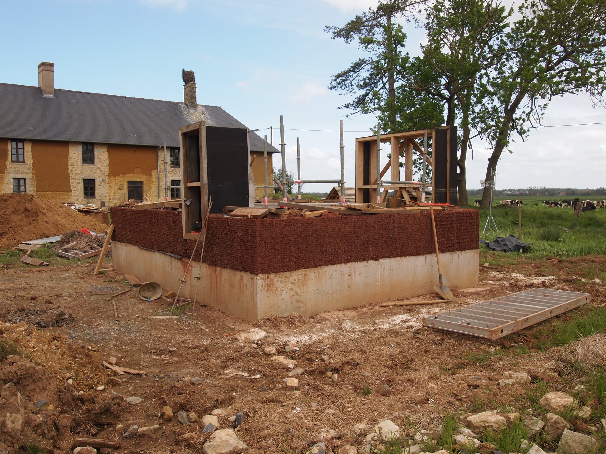 Saving the earth: making the case for rammed earth architecture