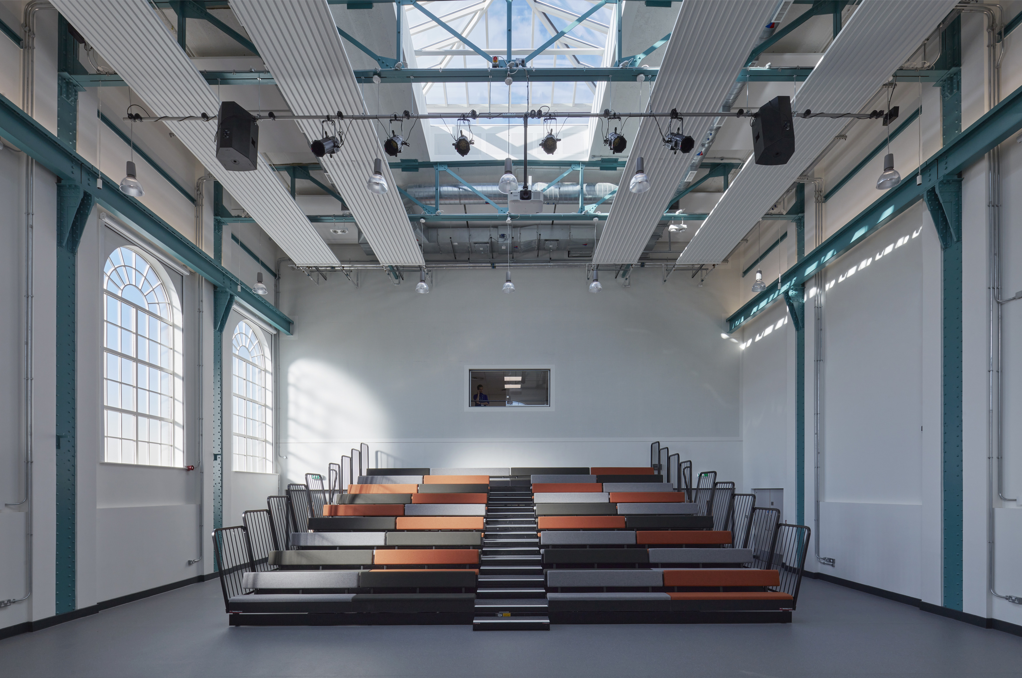 Rugby Radio Station transformed into school by van Heyningen and Haward