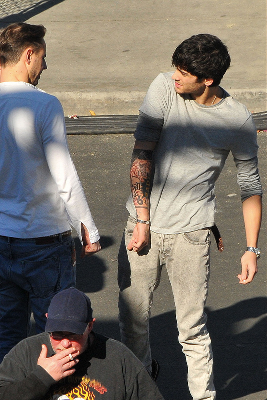 One Direction backstage before X Factor USA Final - Entertainment.ie