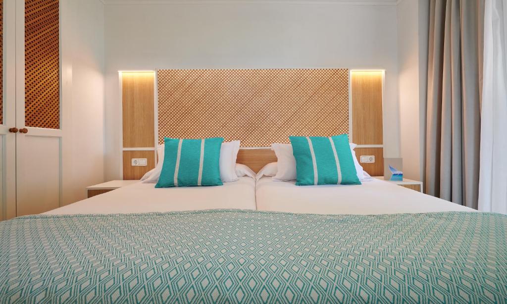 HOTEL APARTHOTEL GRUPOTEL CLUB TURQUESA MAR Son Xoriguer - Menorca