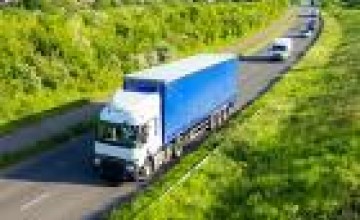 How to overtake lorries safely | Eurekar