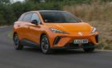 MG4 EV SE Long Range | Eurekar