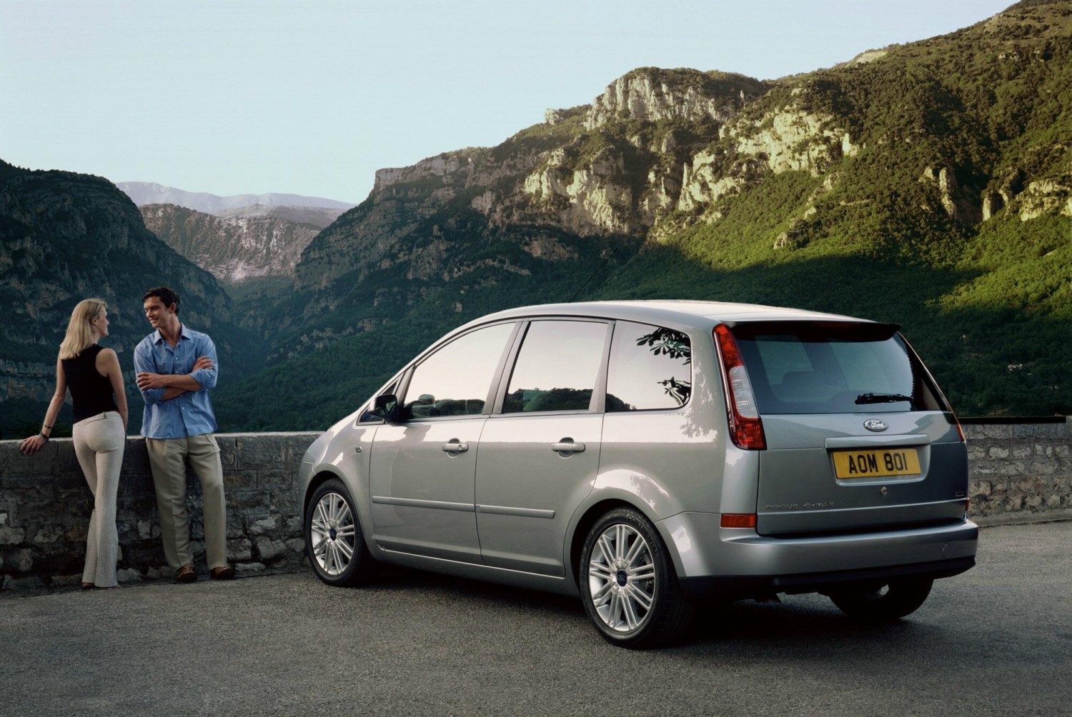 Midi-Ford MPV a winner | Eurekar