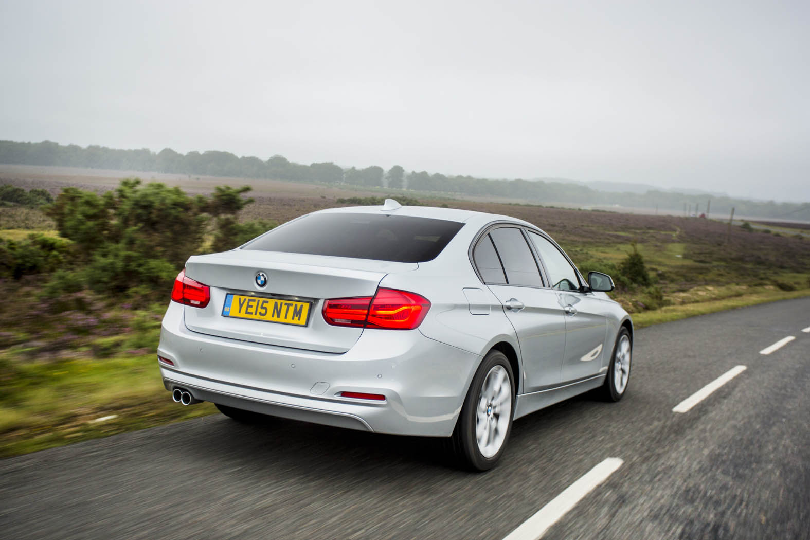 BMW 3 Series 2015 - Review | Eurekar