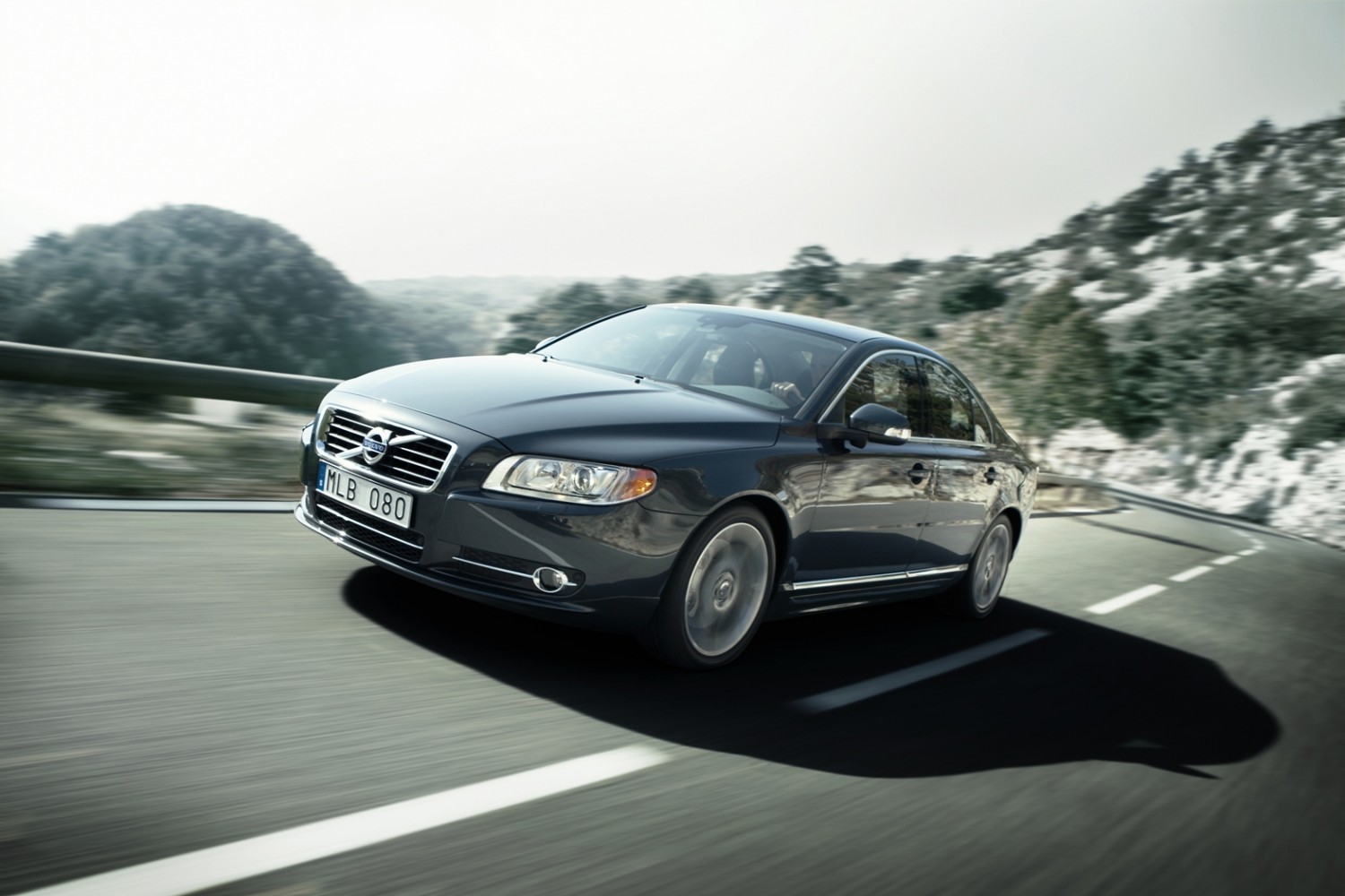 Big Volvo offers bargain luxury | Eurekar