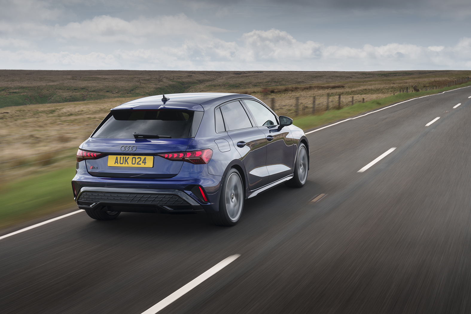 Audi A3 Sportback Black Edition | Eurekar