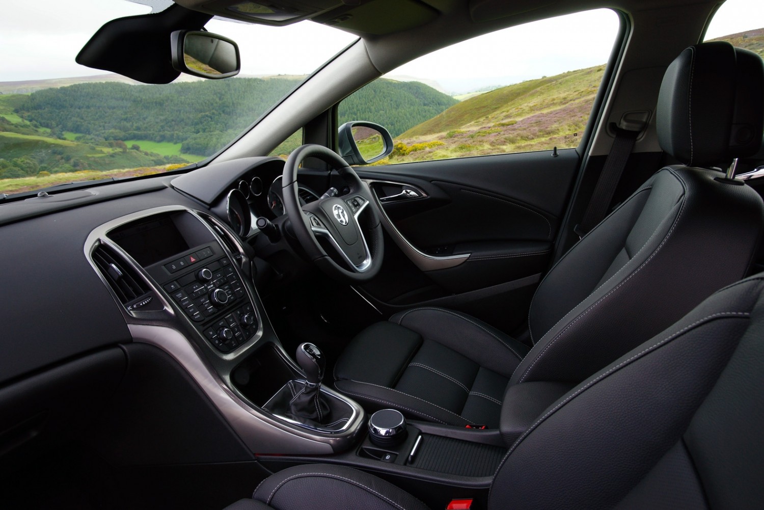 Astra a brilliant all round hatch | Eurekar