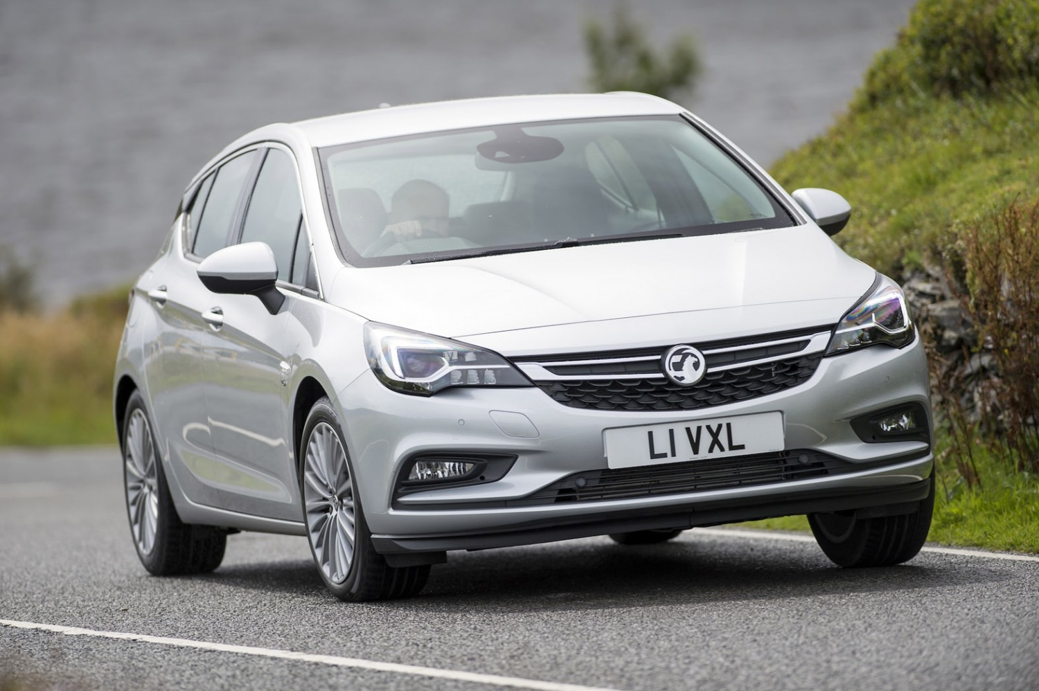 Vauxhall Astra SRi Nav 1.6CDTi | Eurekar