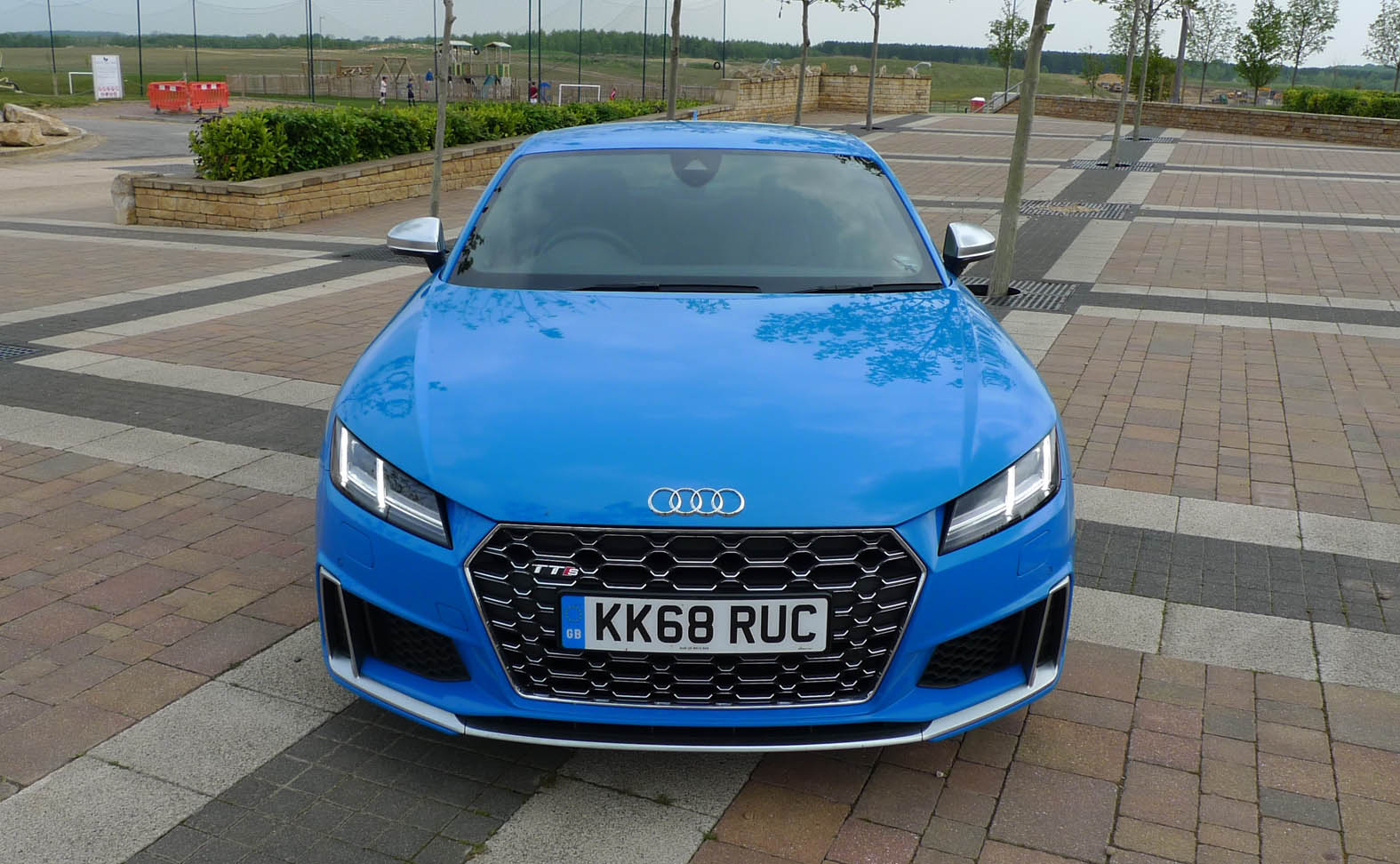 Audi TTS quattro S tronic | Eurekar