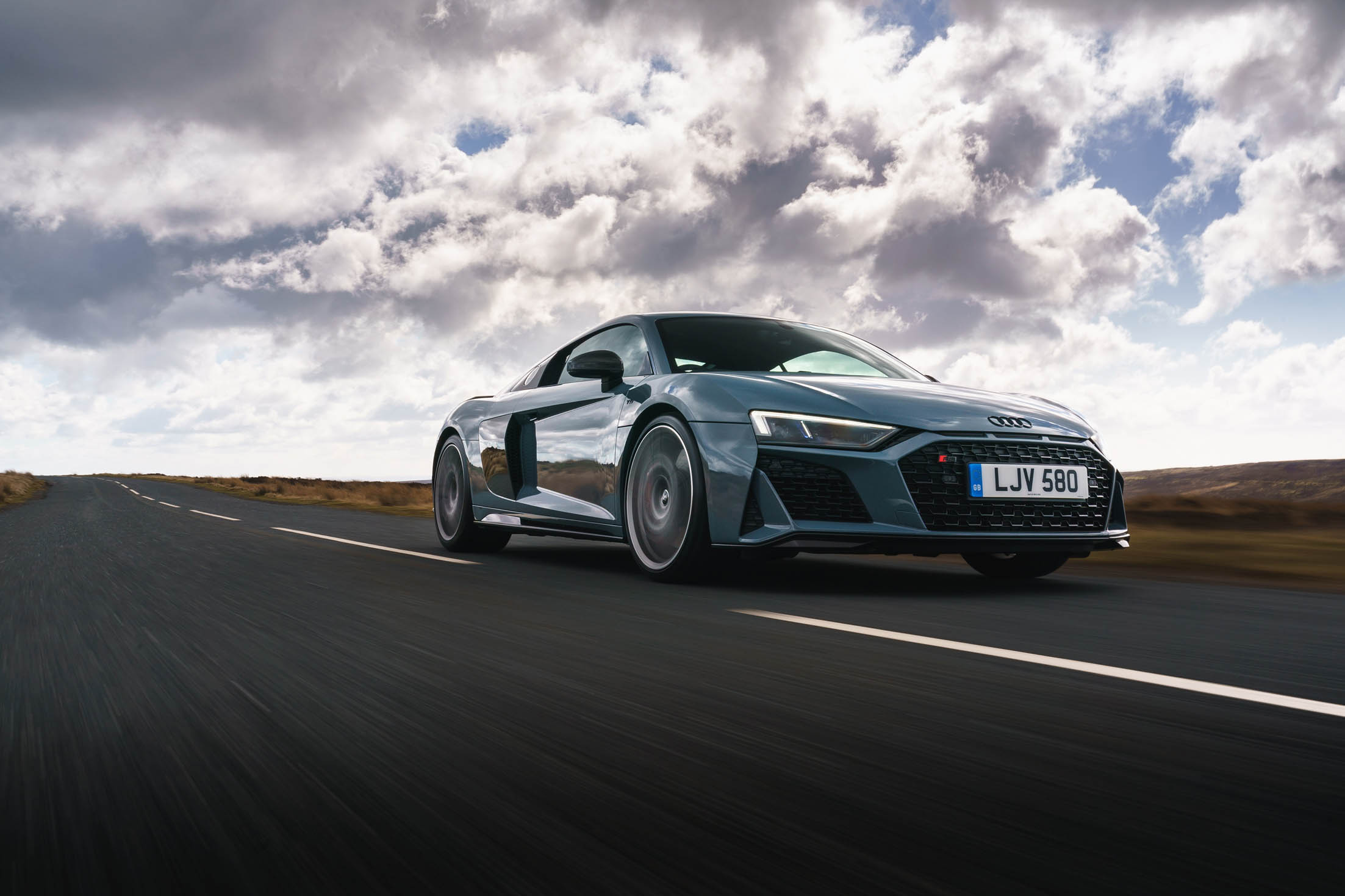 Audi R8 a supercar and grand tourer | Eurekar