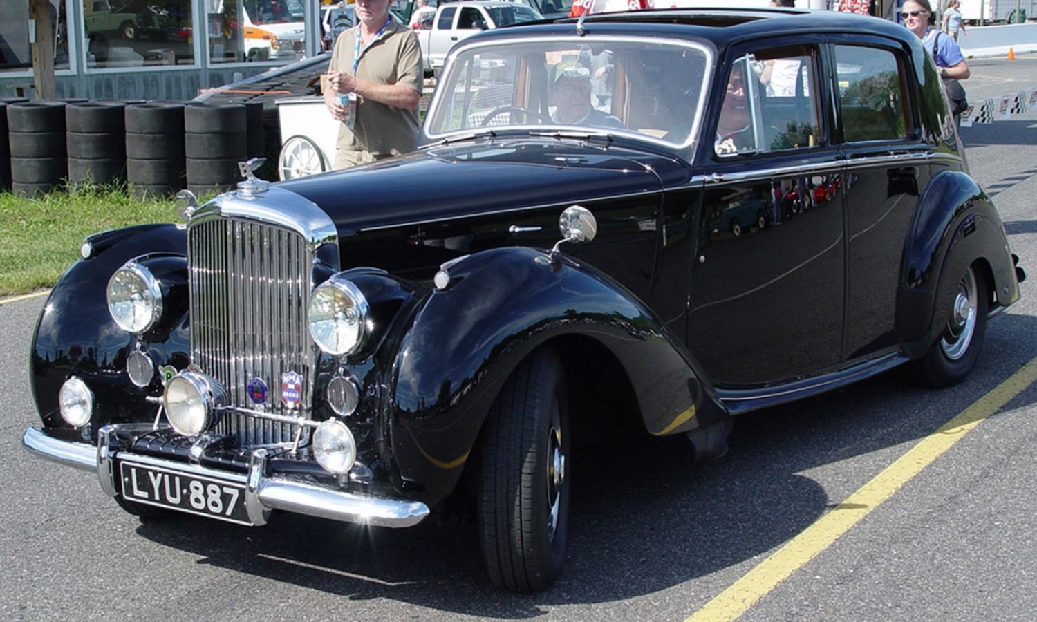 First Bentley gem from Crewe | Eurekar