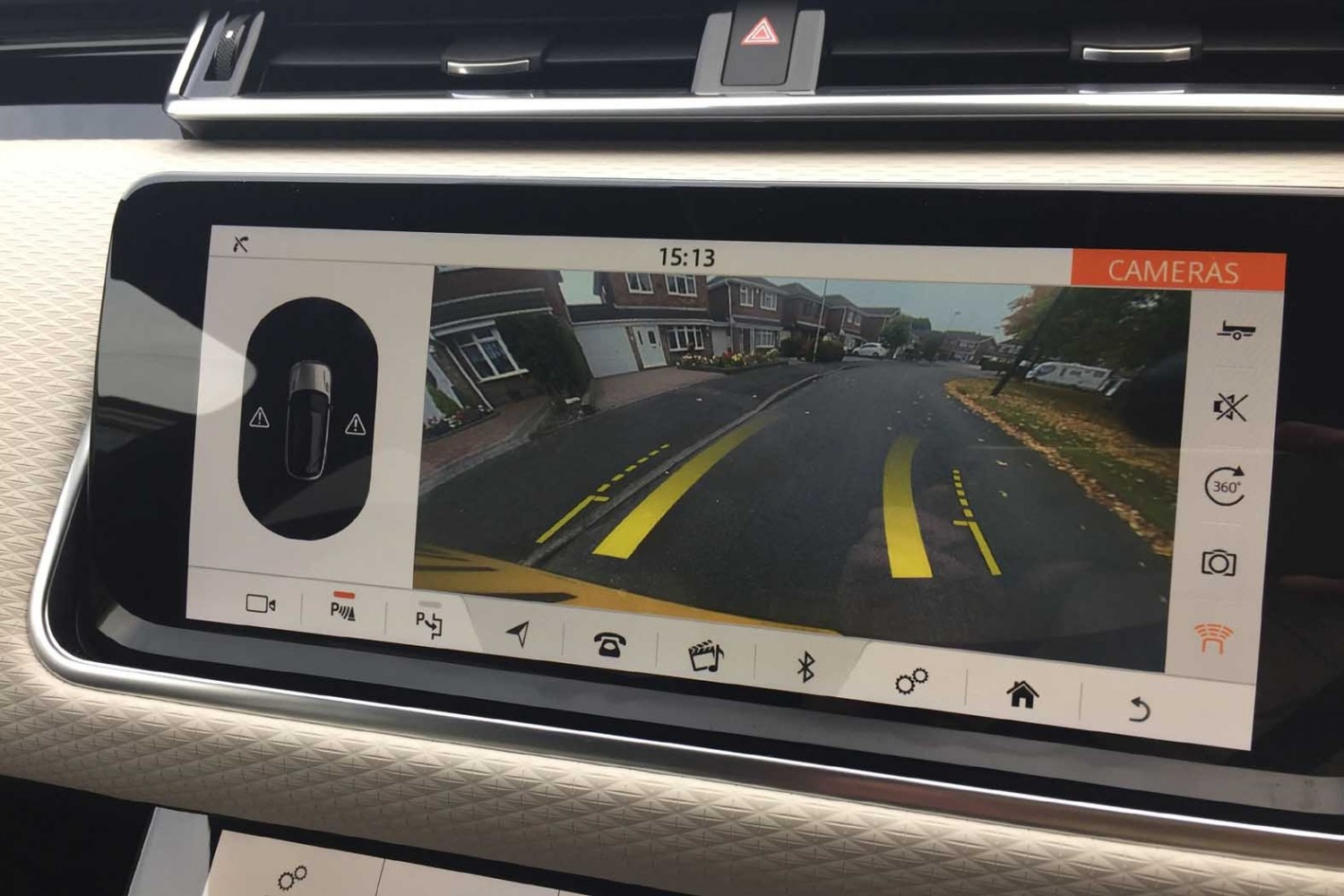 Range Rover Velar - First Drive | Eurekar