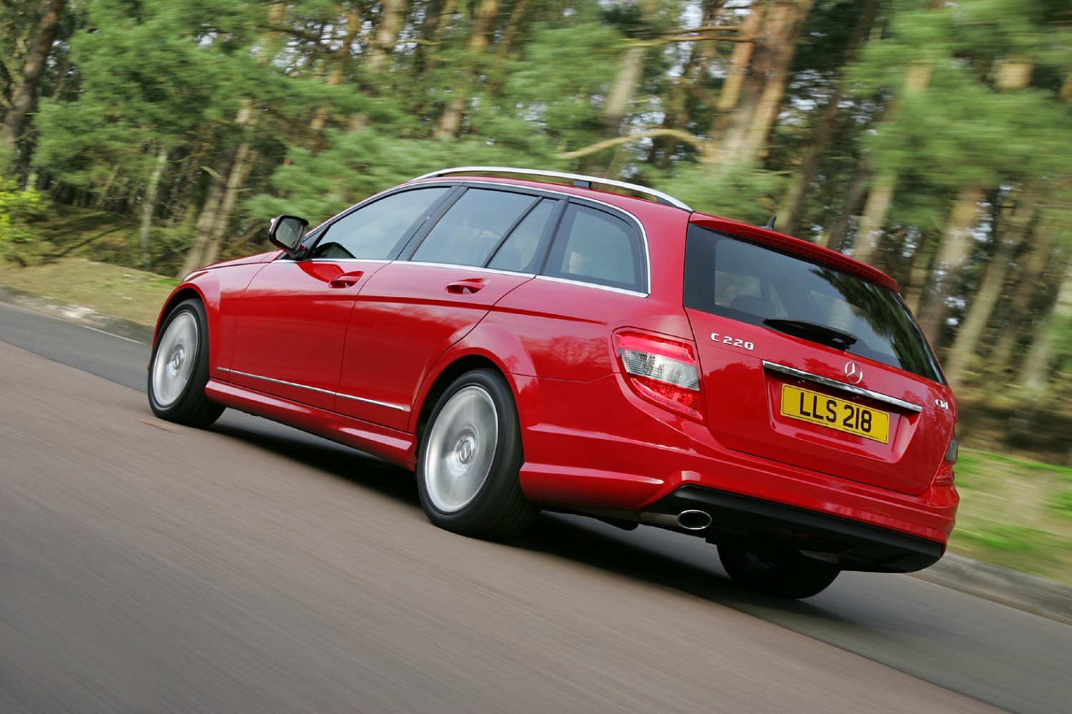 Mercedes-Benz C180 CGI BlueEfficiency Estate Sport | Eurekar