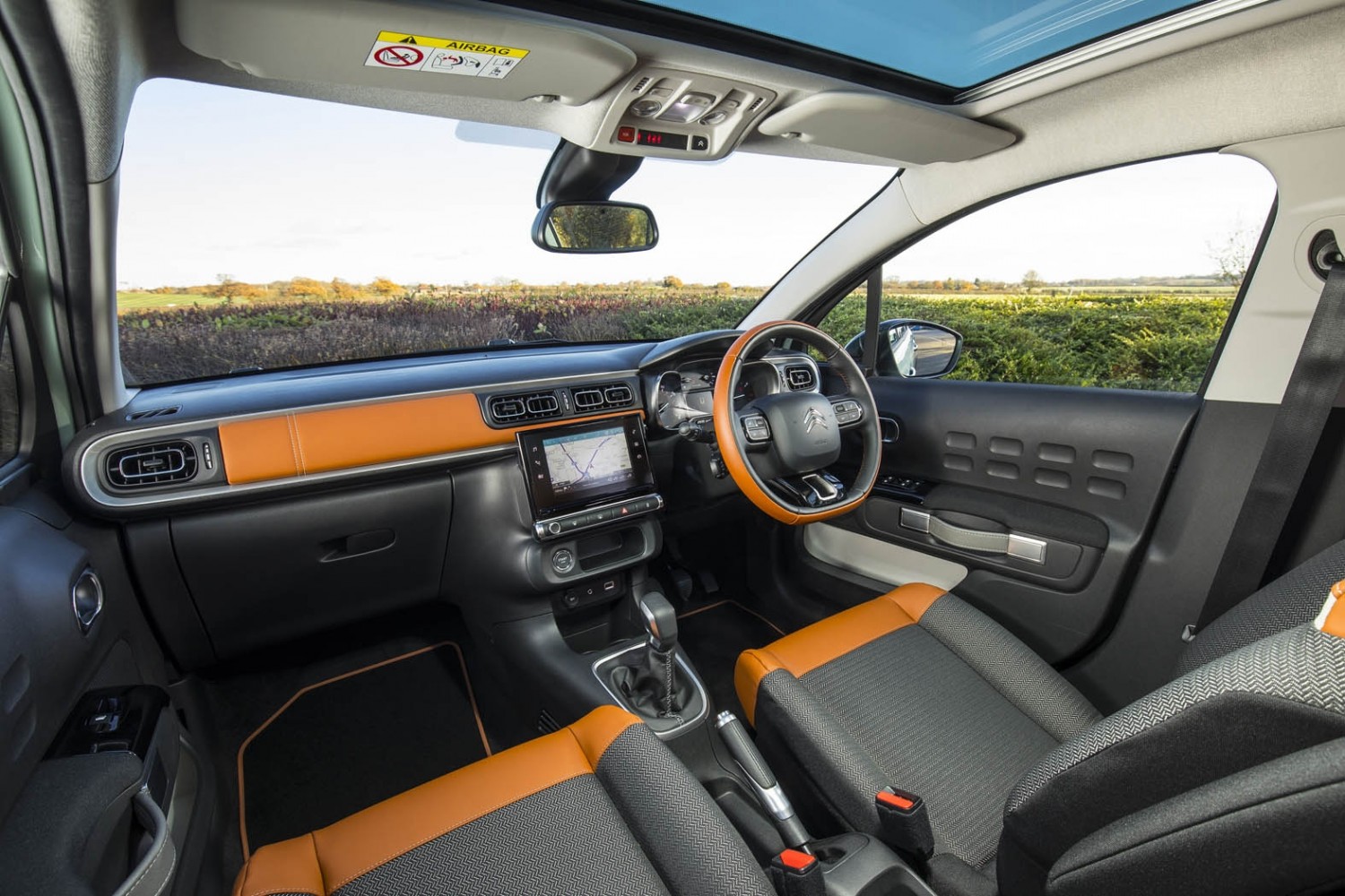 Citroen C3 2017 - First Drive | Eurekar