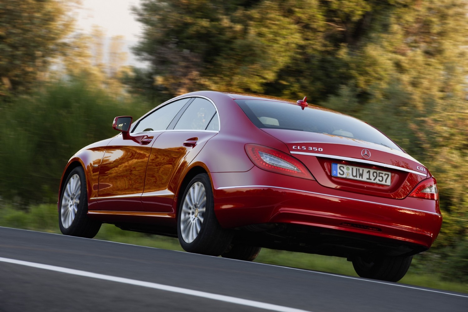 Spotlight falls on swish CLS coupe | Eurekar