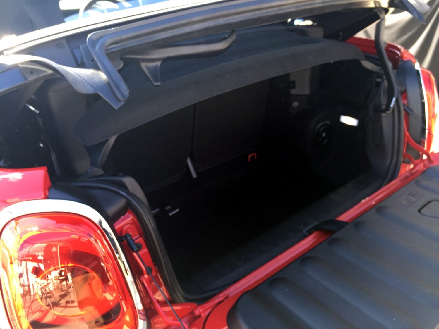 MINI Convertible 2016 - First Drive | Eurekar